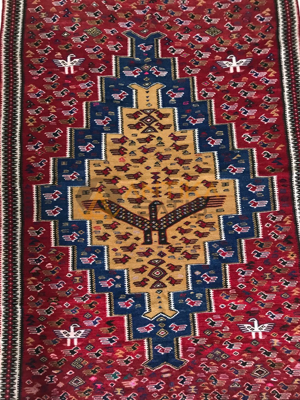 75 Yılık Antika Van Kilimi